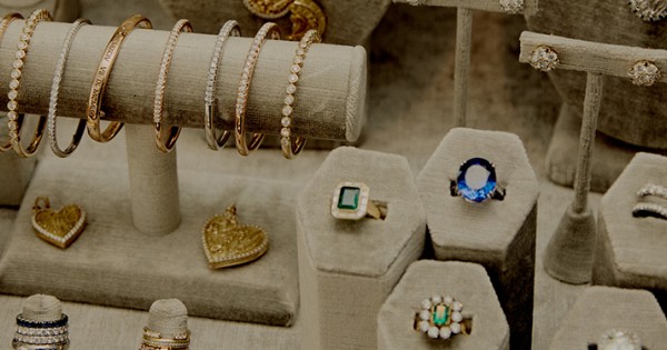 Types of Jewelry: The Ultimate Guide on All Jewelry Styles, Materials ...