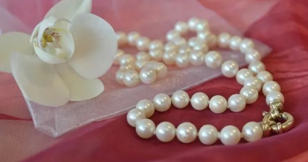 What Can Damage My Pearl Jewelry?