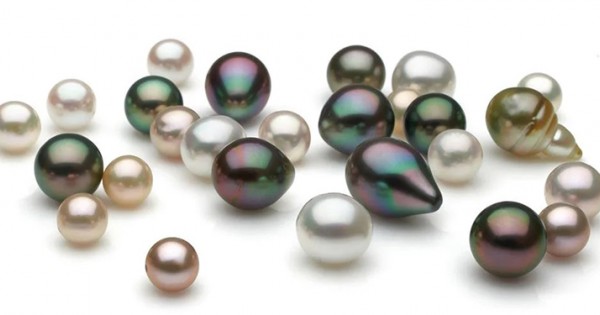 Pearl Shapes 101: A Comprehensive Guide