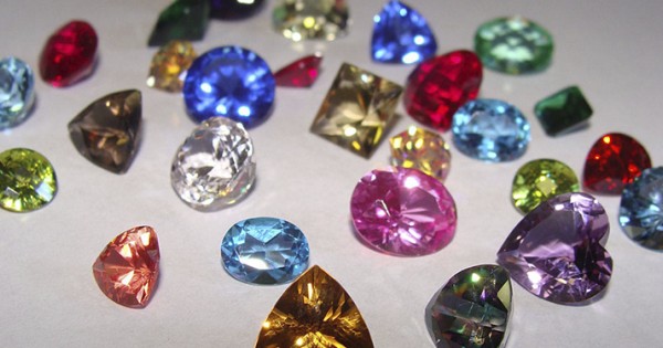 The Ultimate Guide to Valuable Gemstones: Types, Value, and Uses