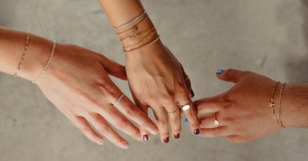 What Is Permanent Jewelry? Everything You Need to Know