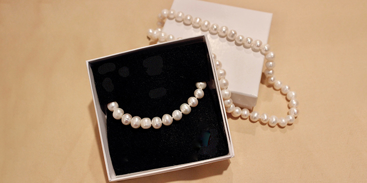 Five Key Points to Guide You on How to Care for Pearls